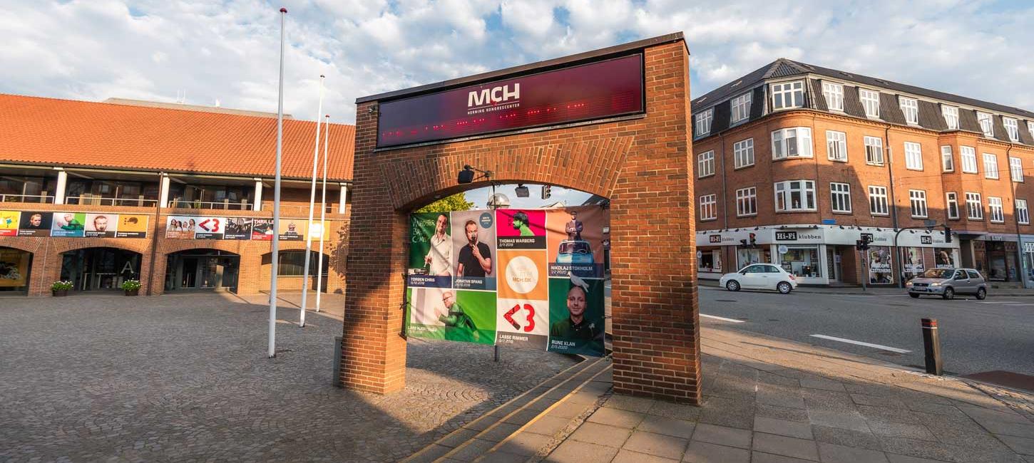 Stand up | VisitHerning